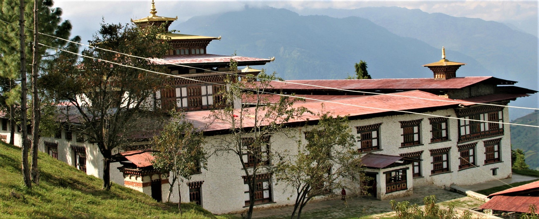 Mongar Dzong - Best Top Tourist Attractions in Mongar | HeavenlyBhutan