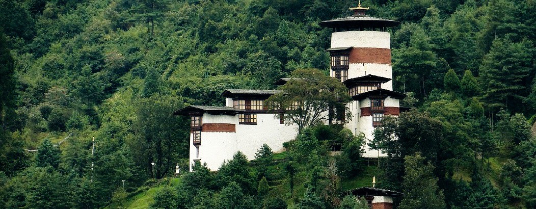 Trongsa Ta Dzong, Best Tourist Attractions in Trongsa | HeavenlyBhutan